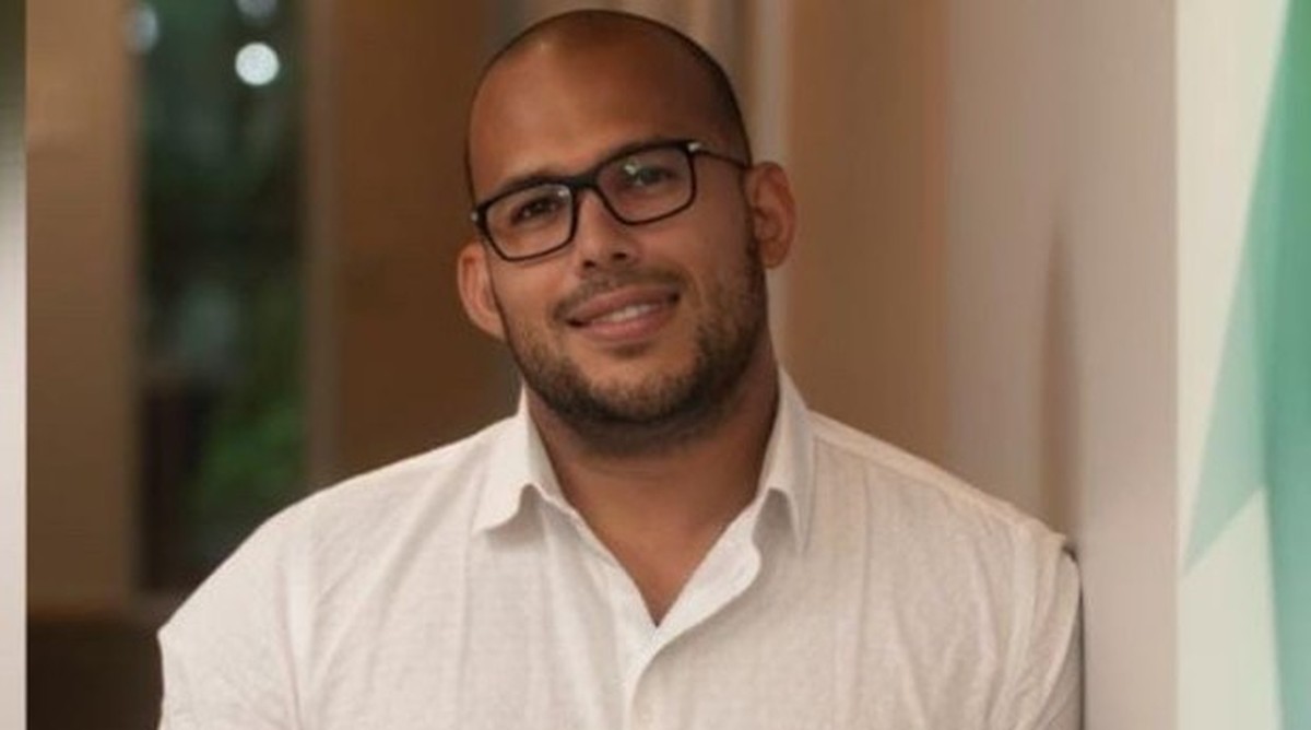 Ele vendeu seu 1º projeto por R$ 350 mil aos 19 anos. Hoje, fatura ...