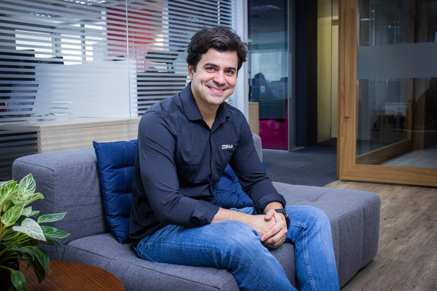 BHub capta R$ 74 milhões; iFood dobra a aposta no offline: os destaques da semana no ecossistema