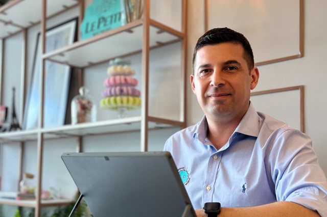 Franquia vende macarons por vending machine em shopping de SP e quer ...