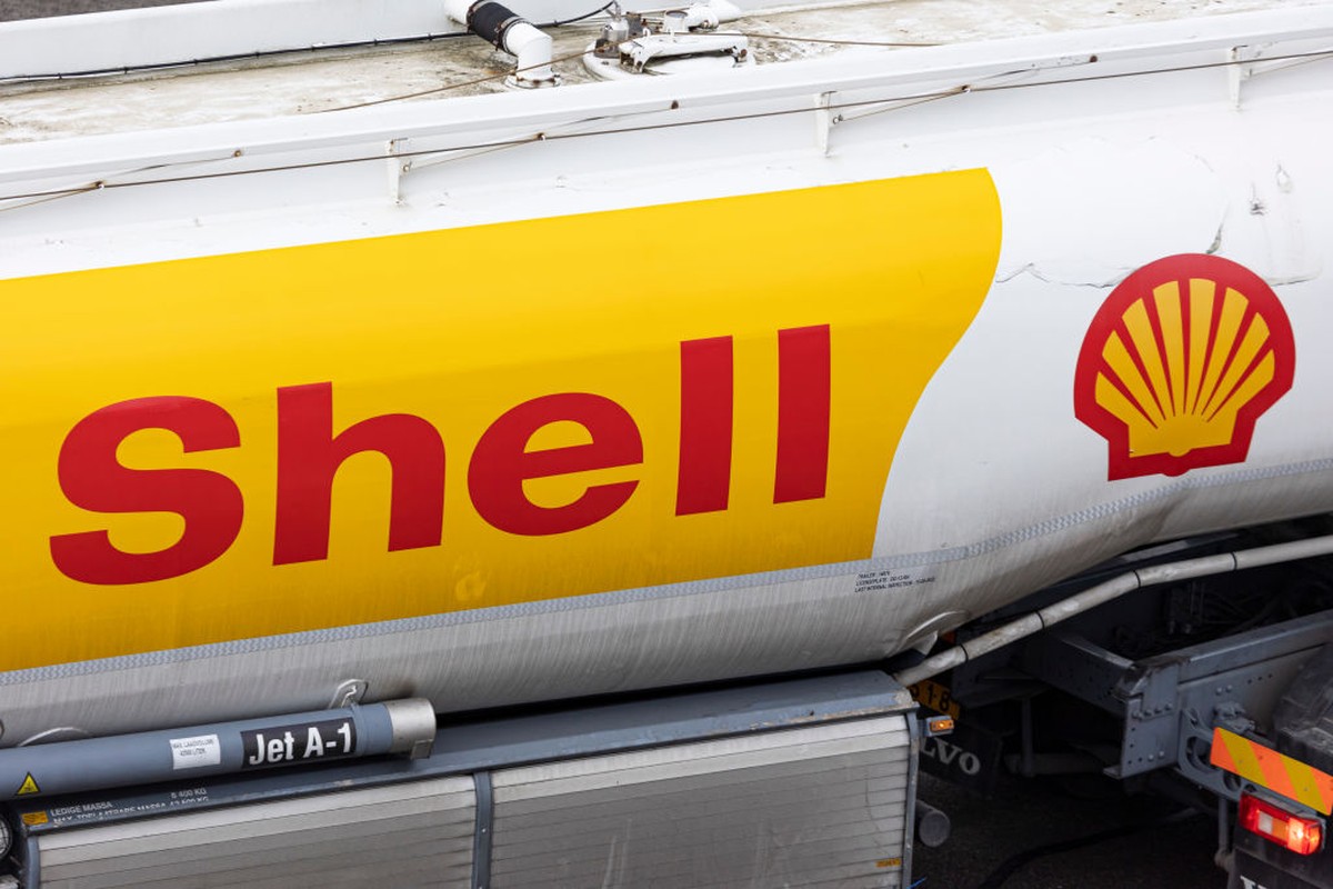Última gota de petróleo da Shell no mundo sairá do Brasil, diz ...