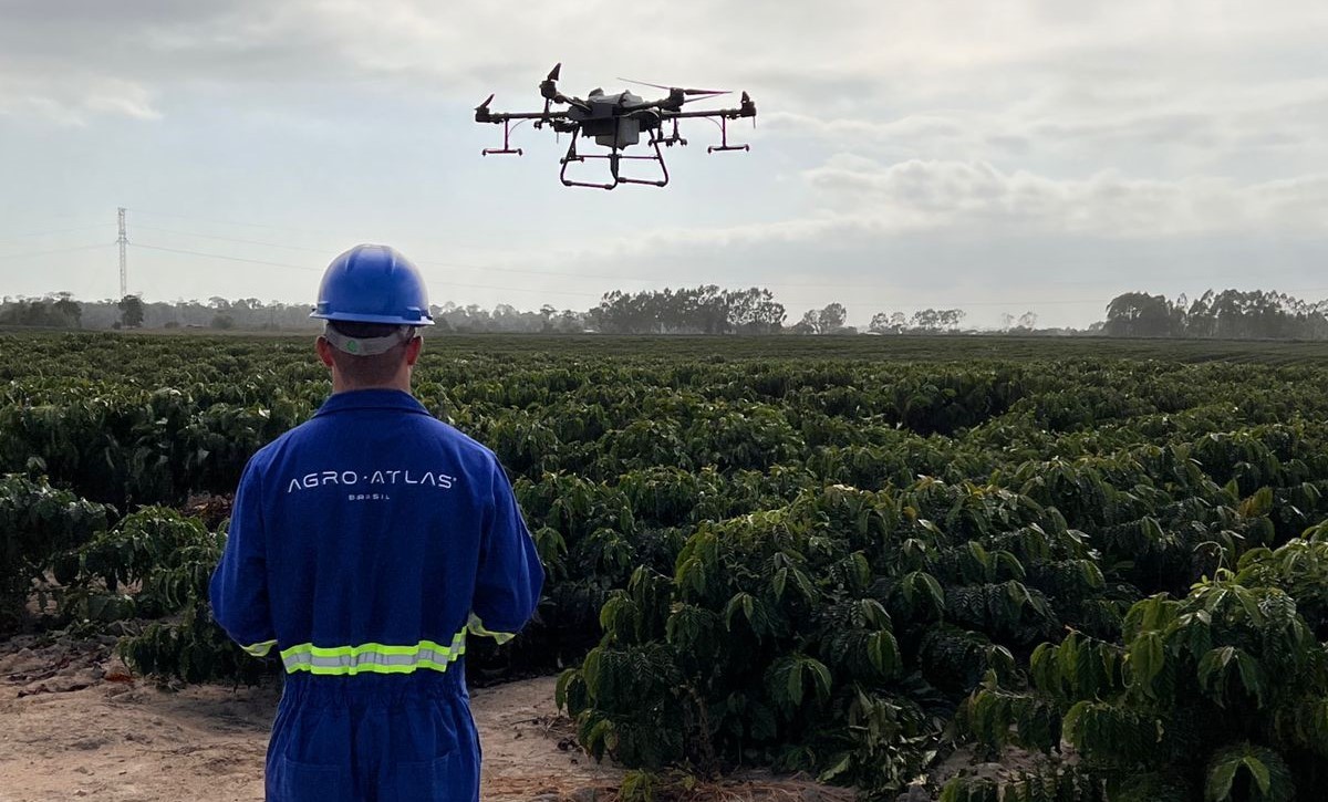 Eles transformaram um projeto de MBA em uma franquia de drones com IA ...