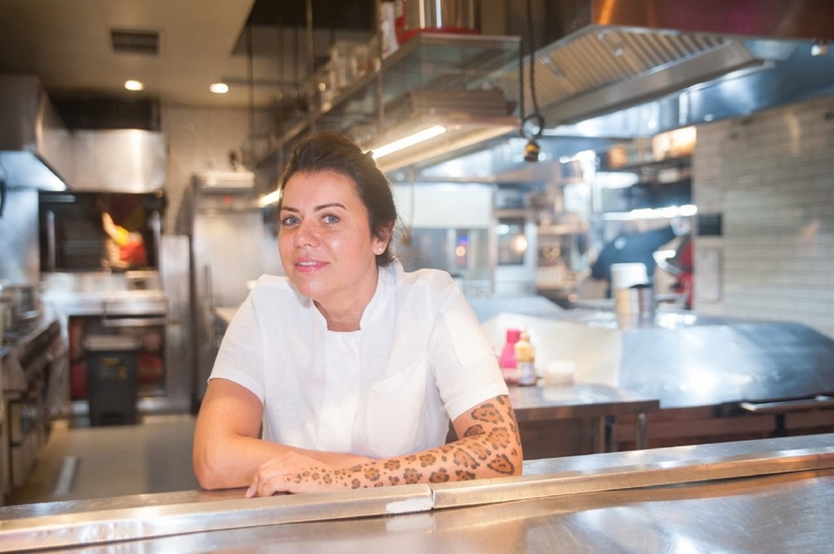 Janaína Torres Rueda fala sobre amor-próprio, volta por cima e estreia ...
