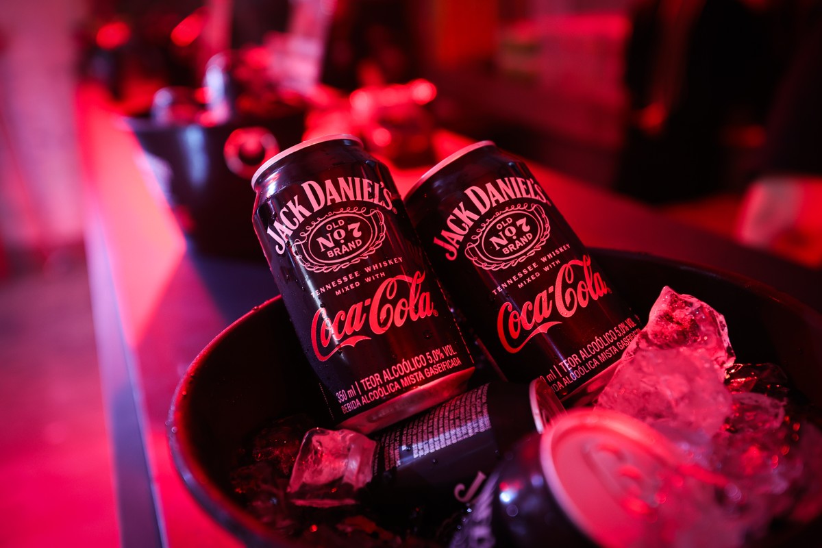 Coca-cola com uísque em lata: fabricante de refrigerante lança Jack ...
