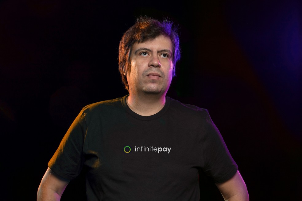 CloudWalk diversifica portfólio de produtos, atinge break-even e mira ...